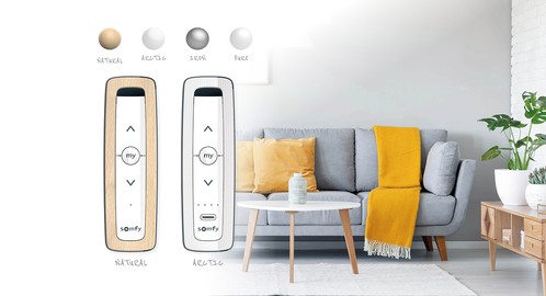 Situo IO Remote Control Featuring Radio Homecontrol Technology | Somfy